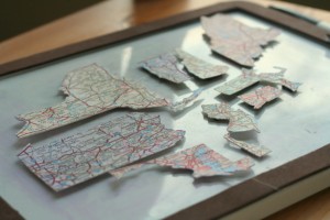 How to make magnets from a map | La Casa de Crafts